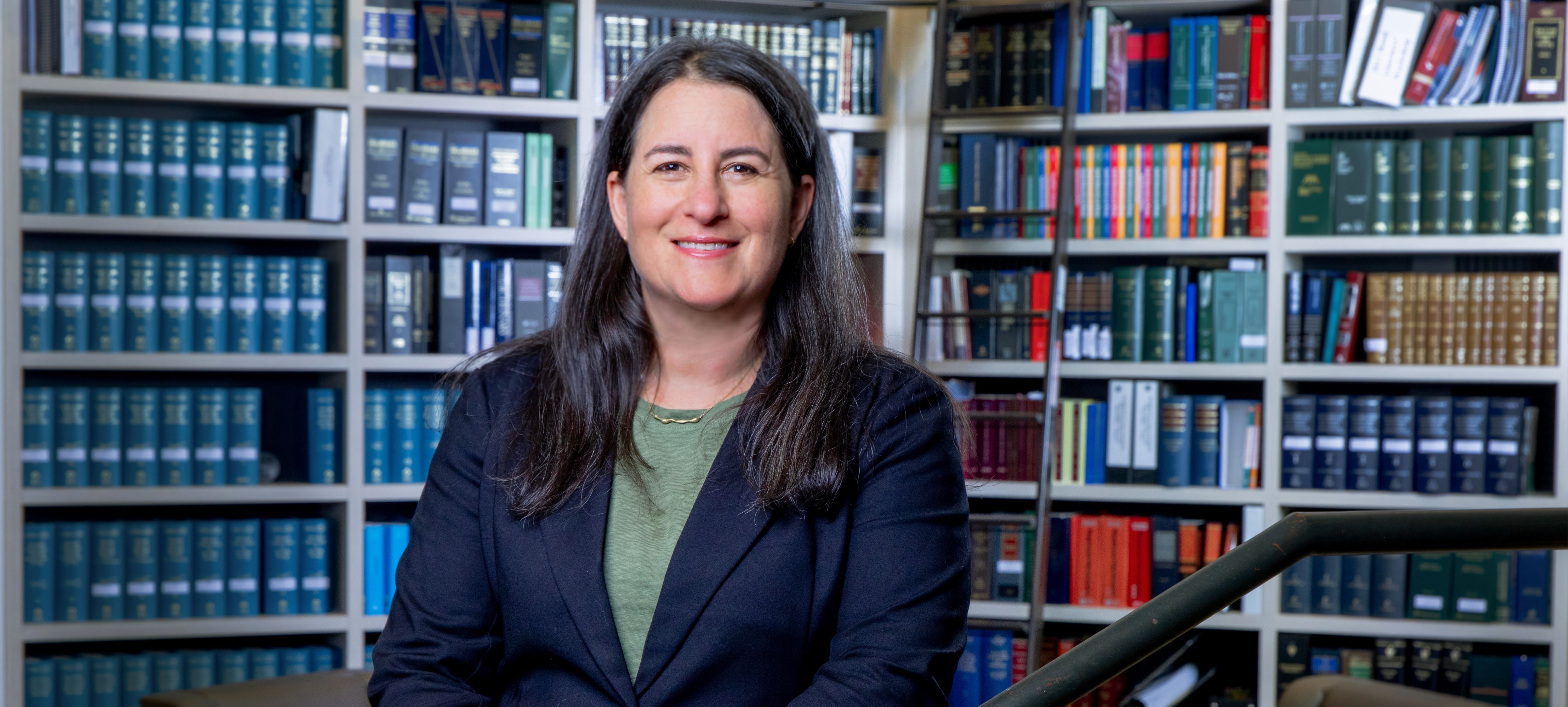 Elizabeth R. Breakstone | HCMP Law Offices | Seattle Law Firm